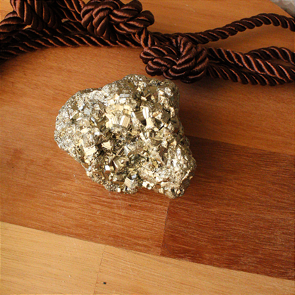 Pirita Pedra Bruta Extra de 200g - Jaya