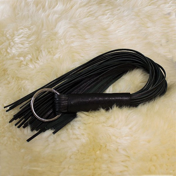 Flogger Clássico Full Leather Soleta | Experiência Autêntica - BDSM Luxury