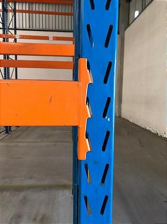 LONGARINAS PORTA PALLET - Onix Estruturas de Armazenagem
