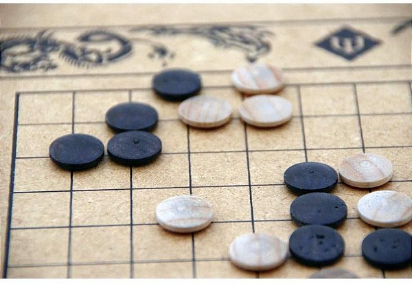 Jogo de Tabuleiro de Madeira - Go - Ioiô de Pano Brinquedos Educativos