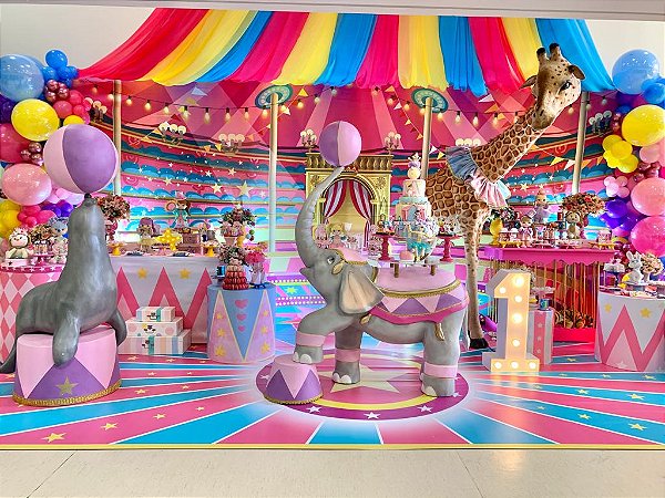 Decoração Circo Rosa luxo - Folia Ateliê - Locação de Decorações