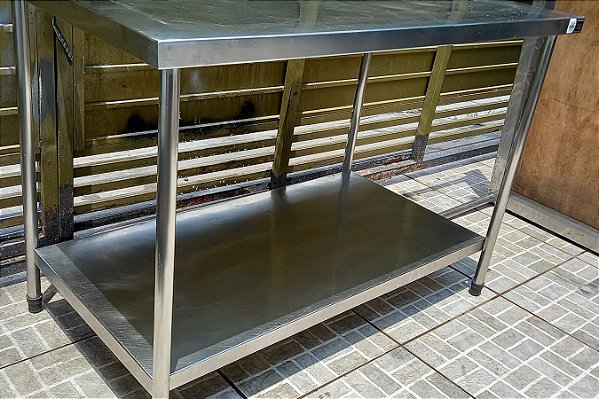 Mesa de Inox com Prateleira Lisa 1,2 mt - Ilha das Cozinhas - Comércio ...