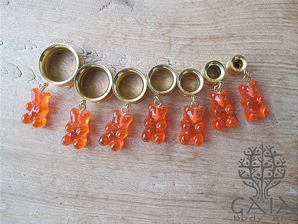 Alargador Aço Cirúrgico Dourado Pingente Ursinho Gummy Vermelho - Gaia ...