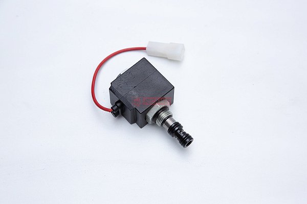 VALVULA SOLENOIDE 81870291 - Ricambi Tratorpeças