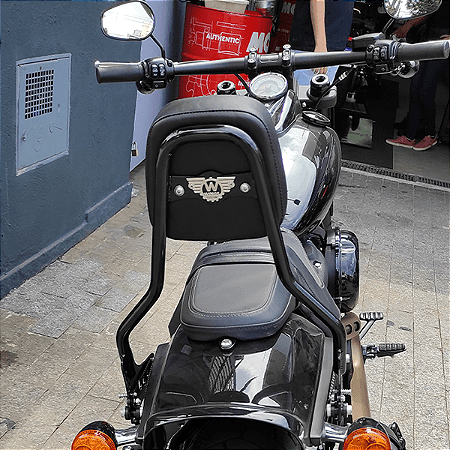 Sissy Bar Destacável Wings Mod. King Low s/ Bagageiro 16 Pol. Preto Fosco - Softail Fat Bob 2018 ...