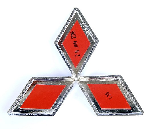 Emblema 3 diamantes Pajero Full Sport L200 MN117248 - Ecorepair Peças ...