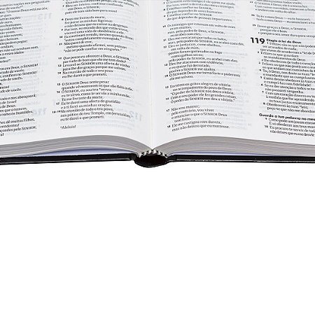 Bíblia NTLH Lettering Preta em Promoção - Livraria Evangélica Online