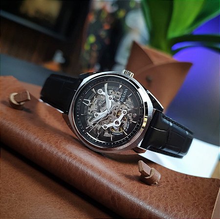 Bulova Surveyor Skeleton Automático 96A310N – Design Esqueleto ...