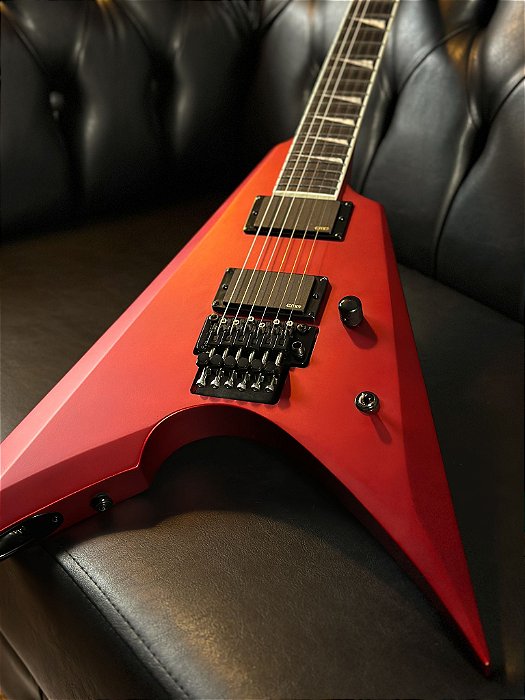 GUITARRA ESP LTD ARROW1000 - CANDY APPLE RED SATIN - Crunch Music