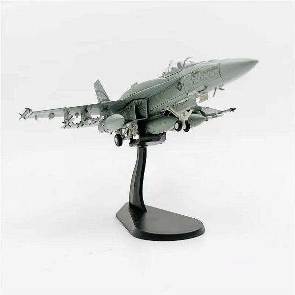 F/A-18 Super Hornet - METAL - Com opção de trem de pouso - 1:72 (Grande ...