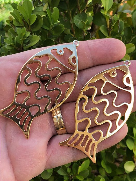 PINGENTE PEIXE GRANDE - BANHADO A OURO - Tudo para Montagem de Joias e ...