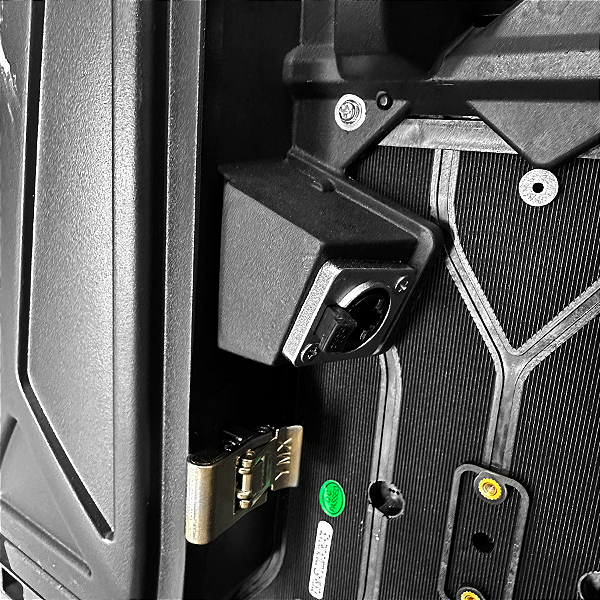 PAINEL DE LED 50X100 P2.97 INDOOR ONELIGHT TRIPLO ( O METRO ) - A MAIOR ...