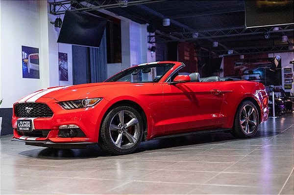 MUSTANG CONVERSÍVEL - Viva essa Experiência