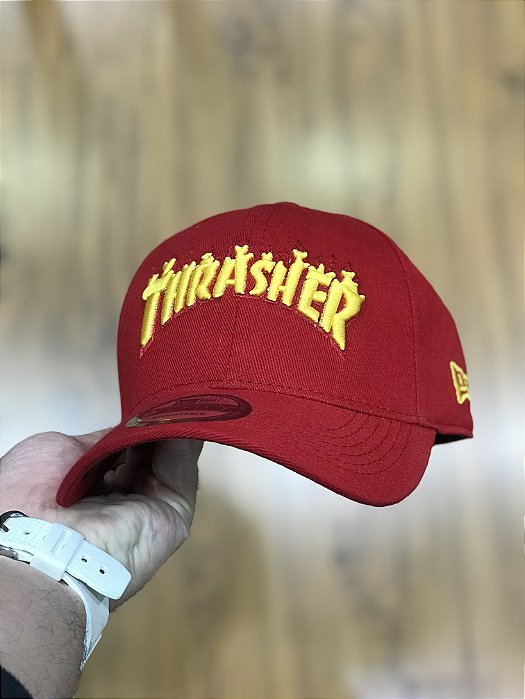 Cap Thrasher Flame Red Strapback Aba Curva - CAPMAFIA SUPPLY ...