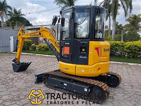 MINI ESCAVADEIRA - LIUGONG 9035E - NOVA - TRACTORBEL TRATORES