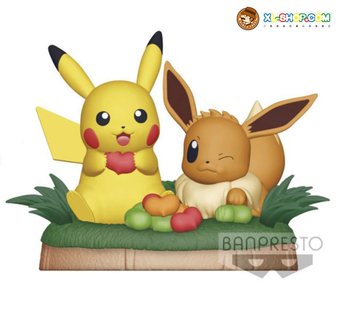 POKEMON FIGURE PIKACHU AND EEVEE - Treasure box