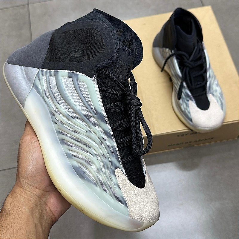 TÊNIS YEEZY QNTM BASKETBALL *PRODUTO USADO 9/10* (COMPLETO) - mercadohype