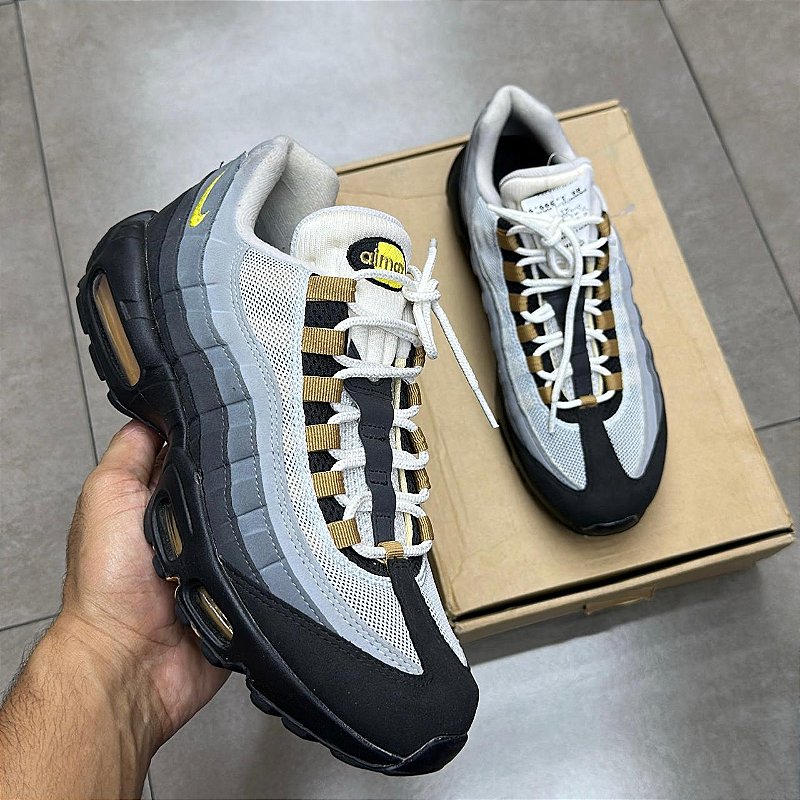 TÊNIS NIKE AIR MAX 95 ICONS YELLOW STRIKE (COMPLETO) - mercadohype