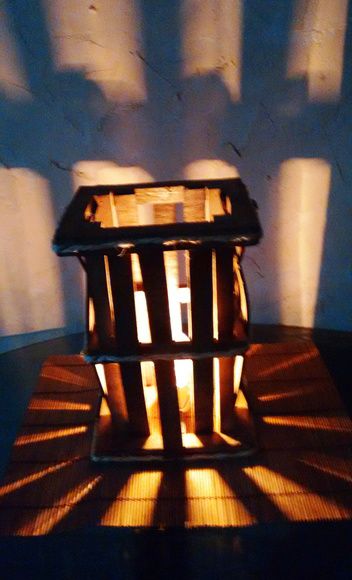 Abajur de mesa rustico de madeira luminária - Roseli Art Luz