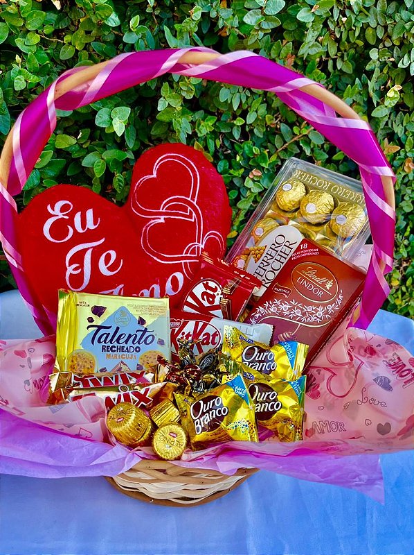 Cesta Eu te Amo meu Amor - Mariza Flores