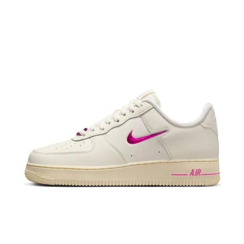 Tênis Nike Air Force 1 Low SE Coconut Milk Playful Pink - FB8251-101 ...