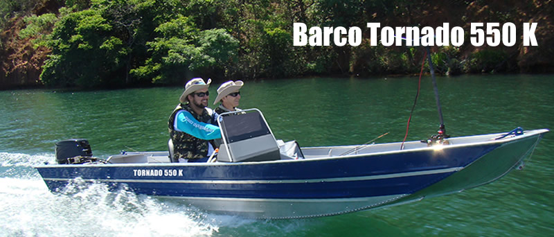 Barco Tornado 550 K c/ Mercury 15 Super 2T Part. Elétrica + Carreta ro ...