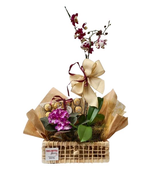 Cesta Com Orquídea E Ferrero 150g - Recanto das Flores