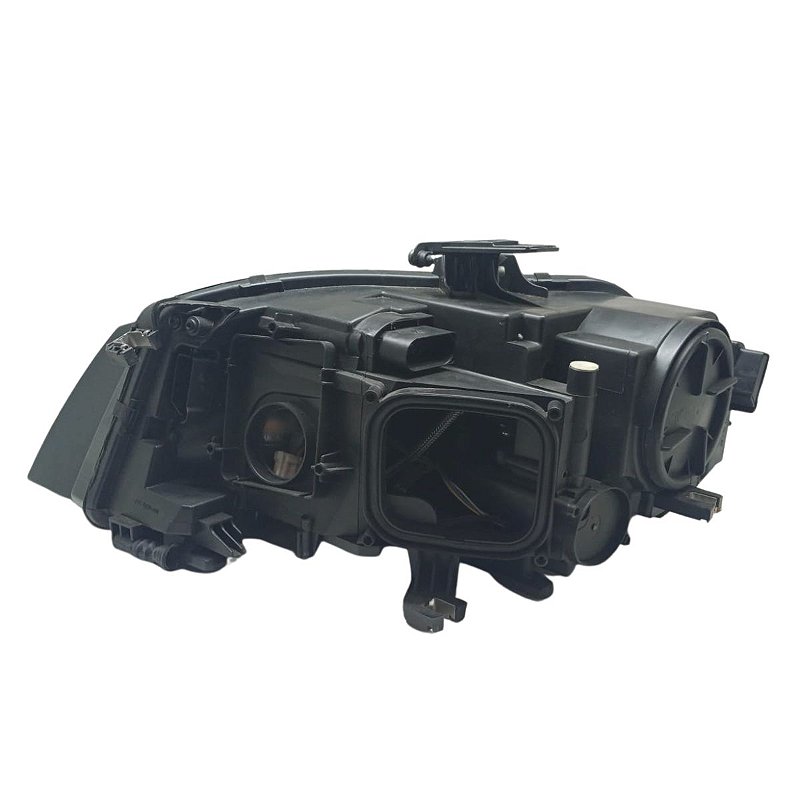 FAROL LEDS AUDI A4 2008 A 2012 8K0941029AQ - G Santos pecas e serviços ME