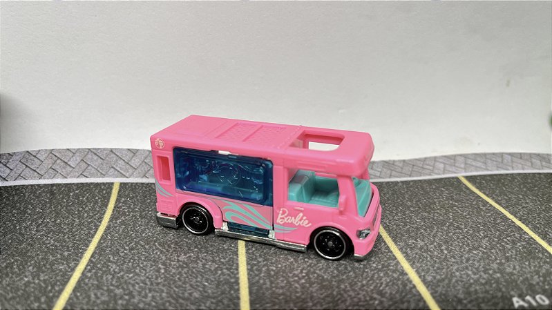 Barbie Camper Van - Minicars Brasil