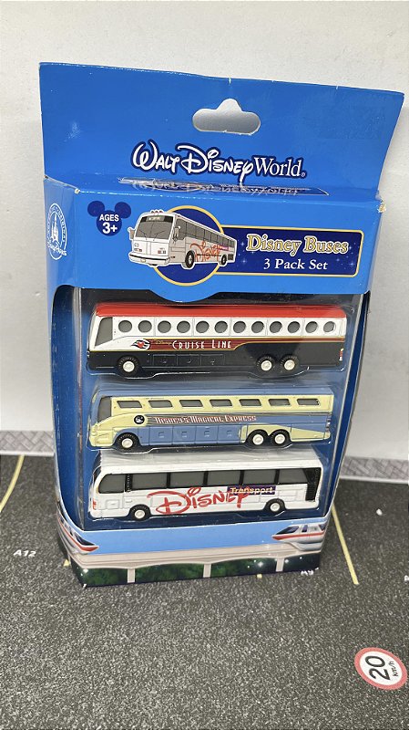 Disney Buses - 3 - Pack - Disney Park Exclusive - Minicars Brasil