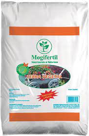 Terra Vegetal Mogifertil 2kg - Casa das Sementes Lavras