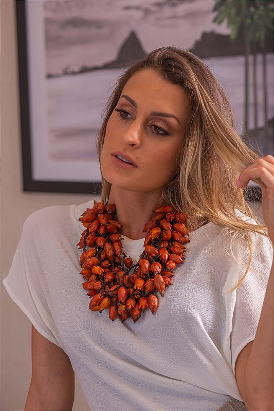Colar de Flor de Inajá Curto Cheio - Maria Oiticica Biojoias - biojoias ...