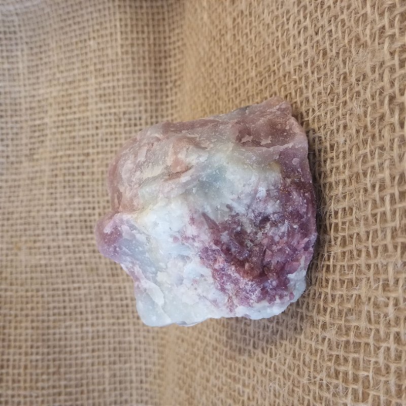 Turmalina Rosa Bruta - Patuá Cristais