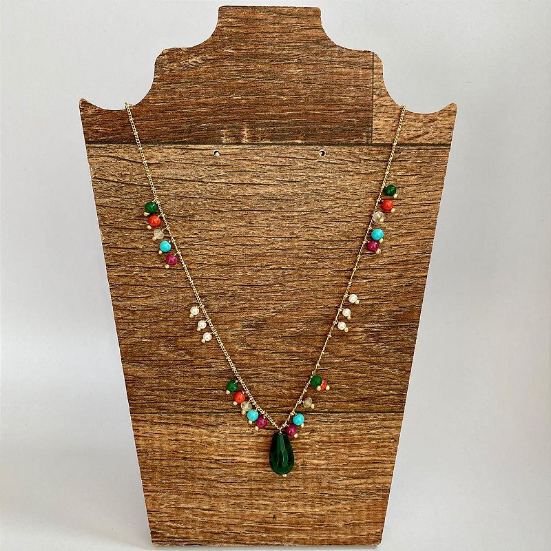 Colar com Pedras Coloridas e Pedra Grande Verde - Misturar com Estilo ...