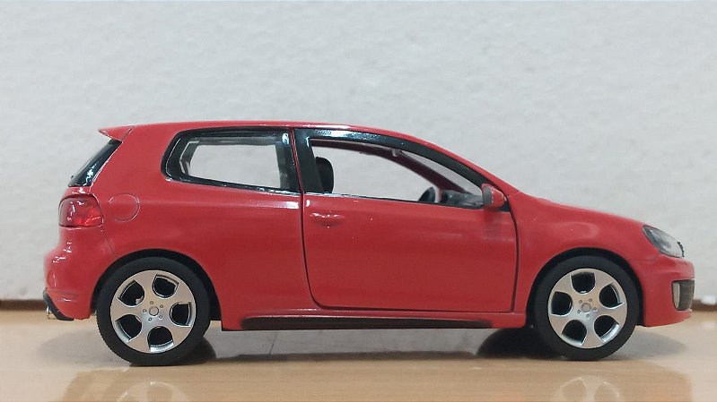 Uni Fortune - Volkswagen Golf GTi (Sem Caixa) - 1/32 - HTC - MODELISMO