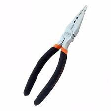 Alicate Easton - Mr. Archer