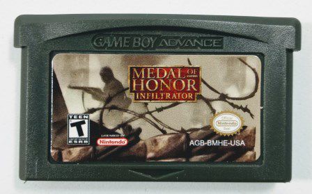 Jogo Medal of Honor Infiltrator - GBA - Sebo dos Games - Games Antigos ...