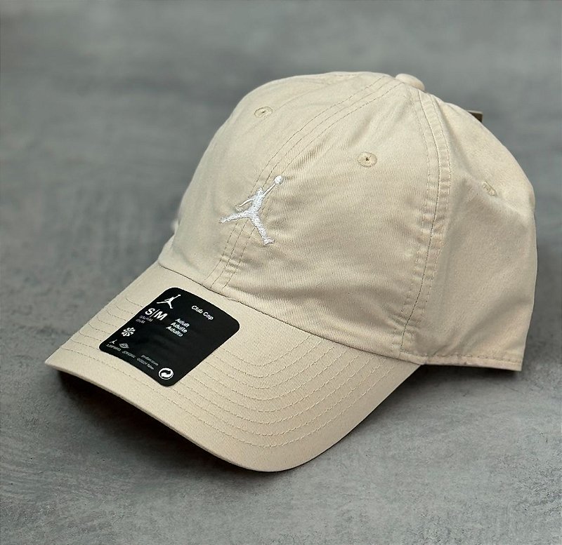 Boné Jordan Club - Off White - JNoriginalshop