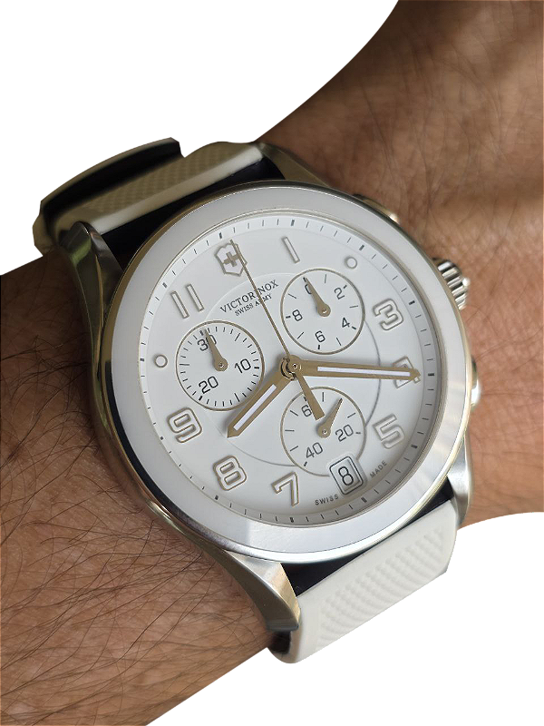 Relógio Victorinox Swiss Army Swiss Made Vidro Safira Branco Prateado ...