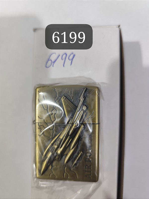 ISQUEIRO TIPO ZIPPO METAL SEM FLUÍDO MODELO 6199 - DISTRIBUIDORA ALMEIDA
