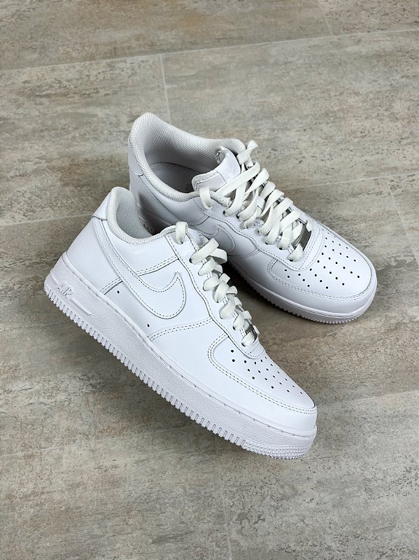 Tênis Nike Air Force 1 All White - DFR.Clothing