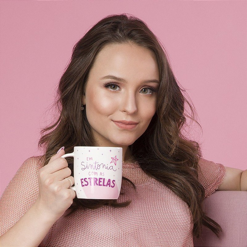 Caneca de Porcelana com Glitter Larissa Manoela - Caneca Personalizada ... Caneca de Porcelana com Glitter Larissa Manoela - Caneca Personalizada ...