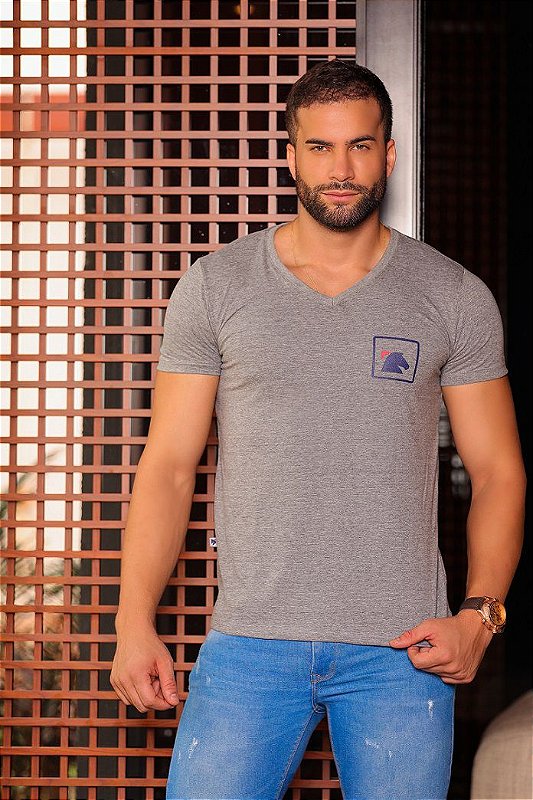 Camiseta Orati Gola V 32W - Loja Orati Brand