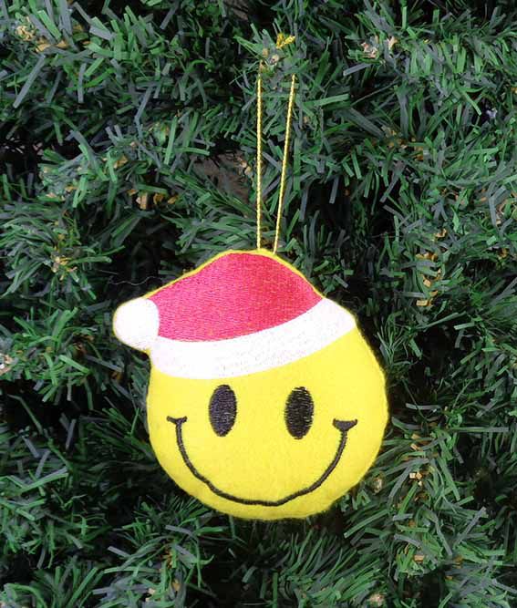 Enfeite de Natal para árvore Smile - Dipano Bordados, confecção ...