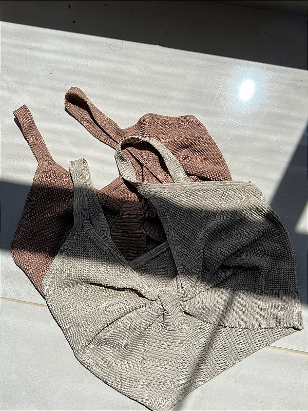 Cropped Leila - Anna Couto