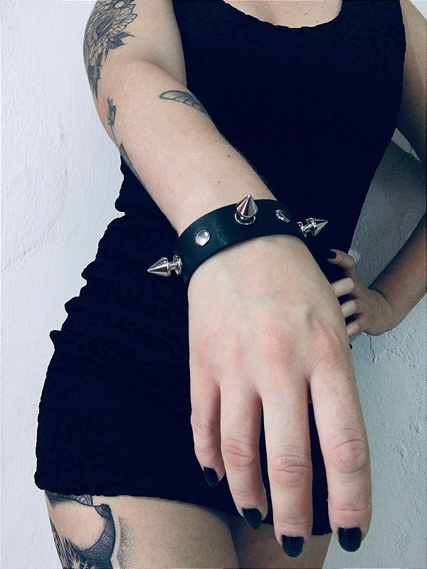 Bracelete Basic Spikes - Desejos Syntéticos