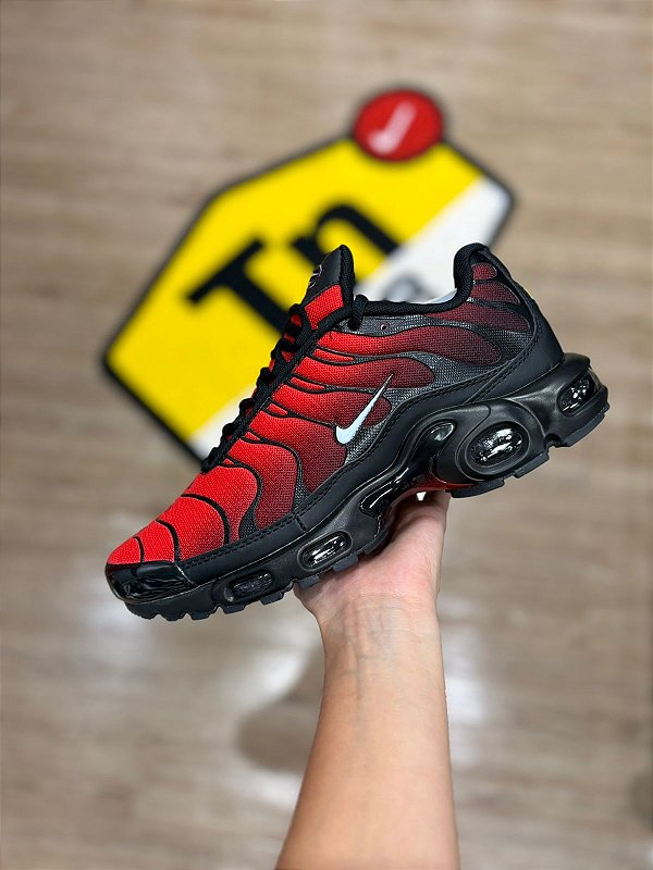 TENIS NIKE TN DEADPOOL PRETO VERMELHO - DA FANATICOS - Os melhores ...