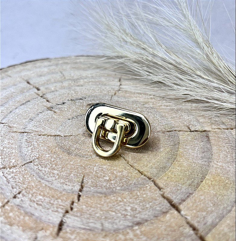 Fecho Bolsa Gold - Déa Fios de Crochê