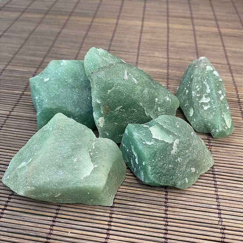 Quartzo Verde Bruto - Terraterapia - Terraterapia