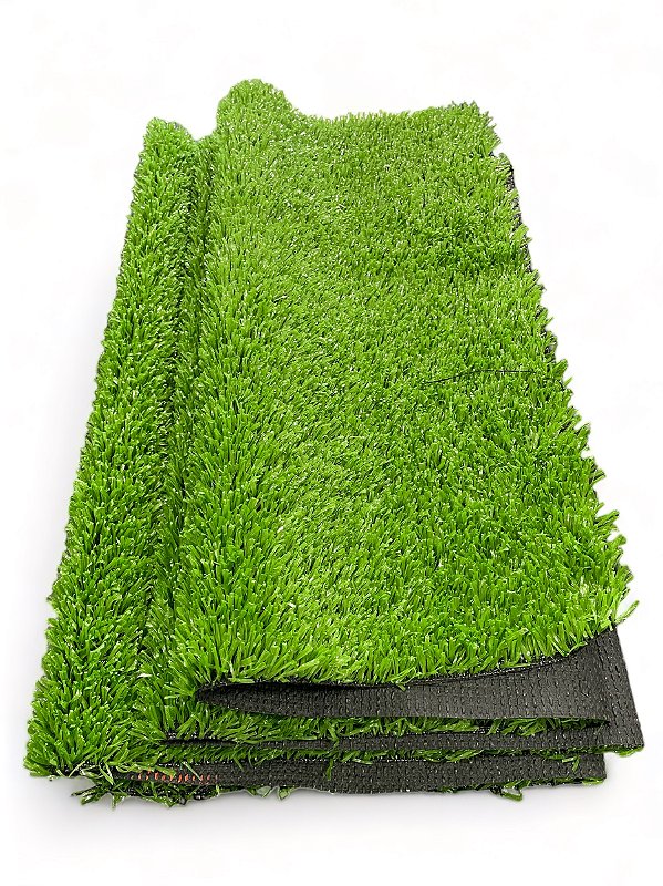 Grama Sintética Decorativa Verde 12MM Verde Escuro - 15x2M - AgrícolaShop